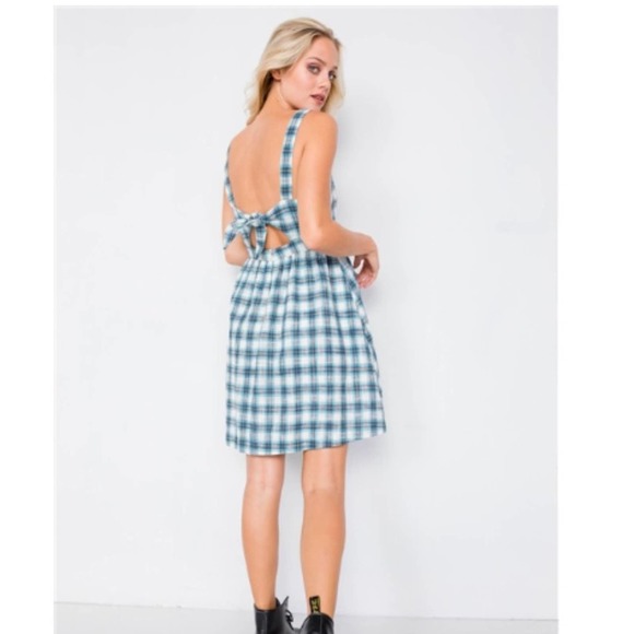Gilli | Dresses | Nwt Plaid Cut Out Back Sundress | Poshmark